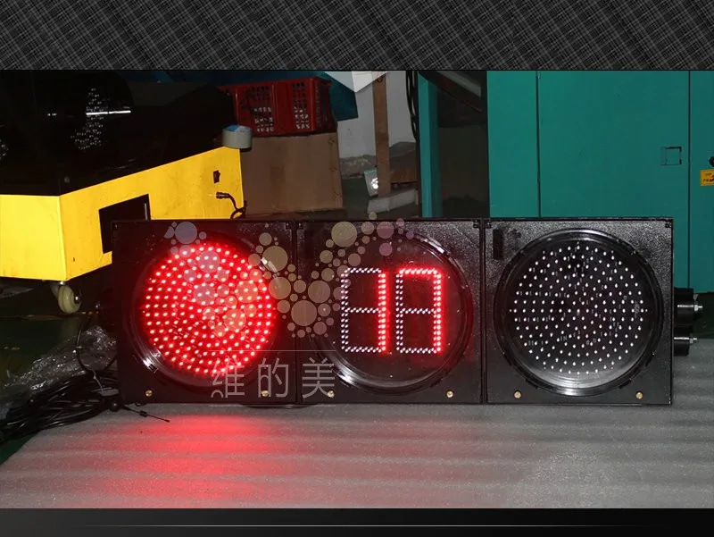 300mm Remote Control Traffic Light With Countdown Timer - Buy Traffic ...