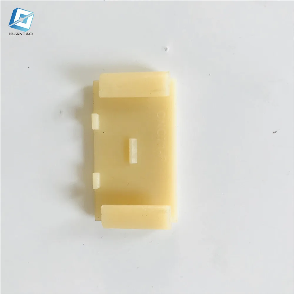 STOCK OE A0009932176 A0009932076 A2710500611 Timing Chain Kit for M271.921