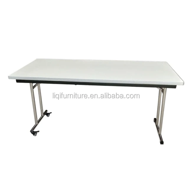 16 Persoons Metalen Tuintafel - Perfect for Outdoor Gatherings