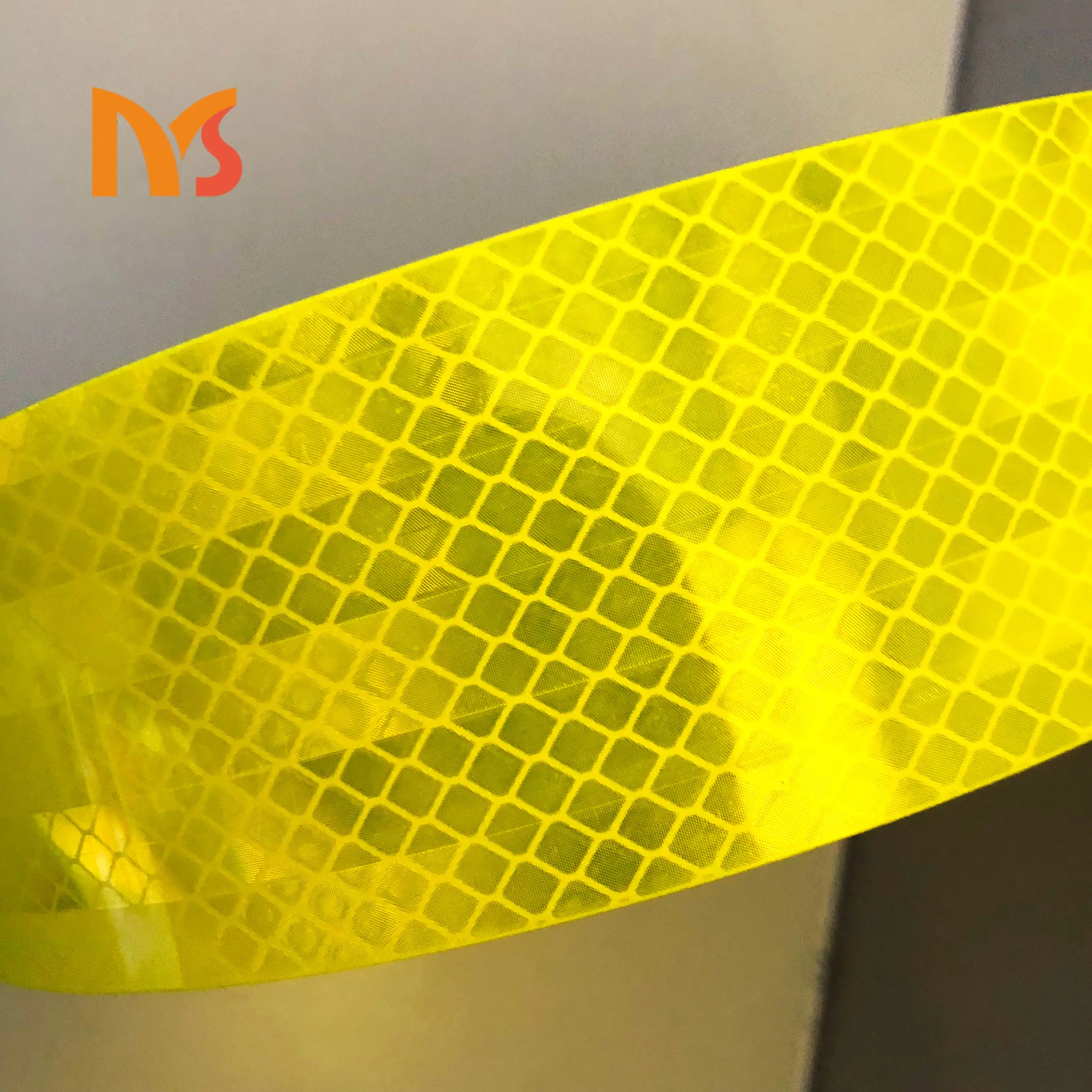 Colored Reflective Glass Bead Material For Safety Prismatic Reflective ...