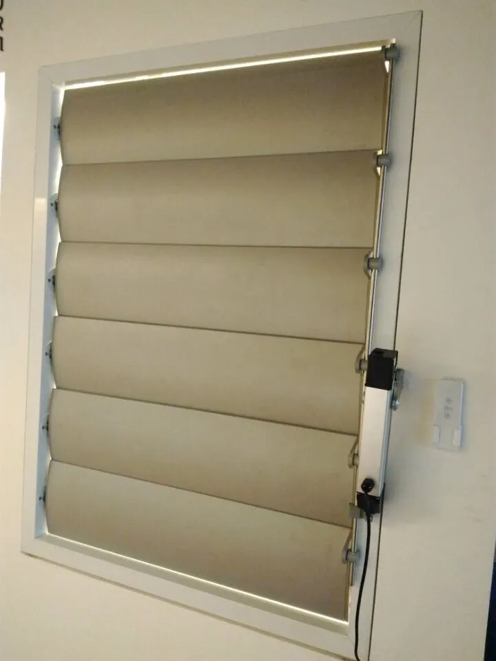 Outdoor Automatic Window Aluminum Shutter Louver - Buy Aluminum Window ...