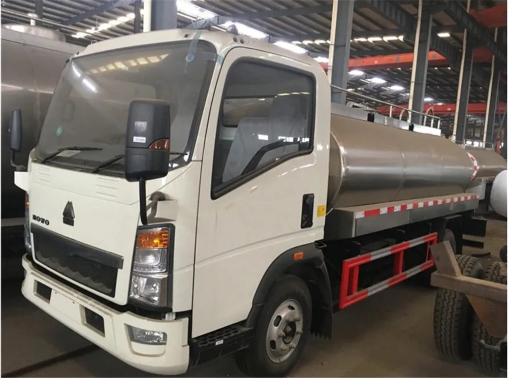 RHD 4x2 Diesel Tanker Truck - 3000 to 8000 Liter Capacity