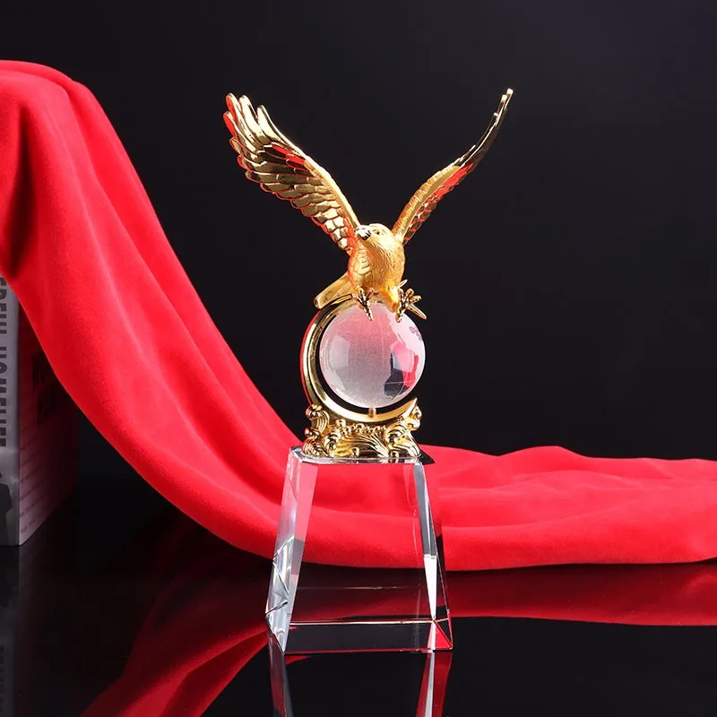 Wholesale Animal Monkey Souvenir Trophy Custom Metal Crystal Trophy ...