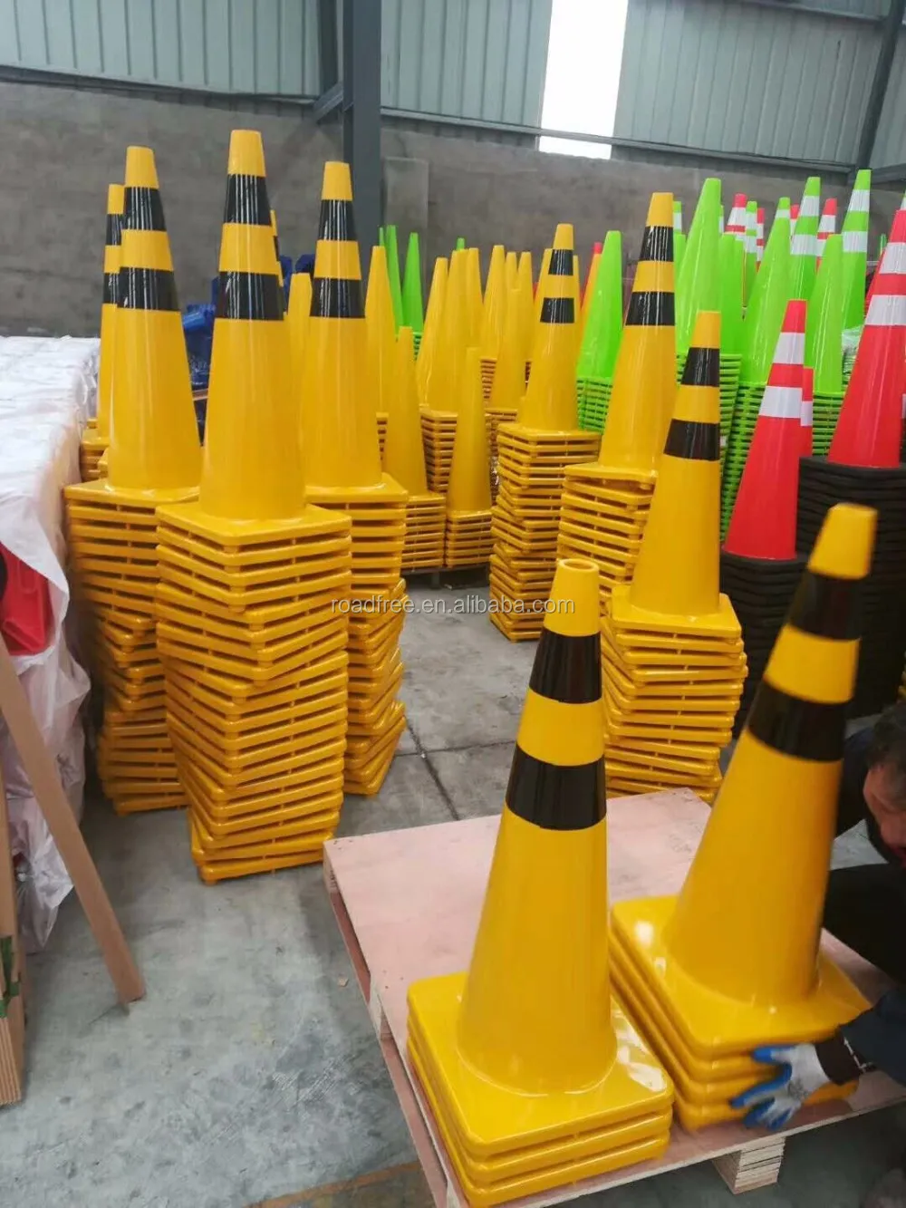 70cm Yellow PVC Traffic Cones with Black Reflective Tapes