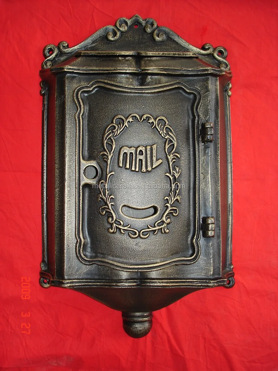England Style Mailbox Cast Iron - Durable & Weatherproof