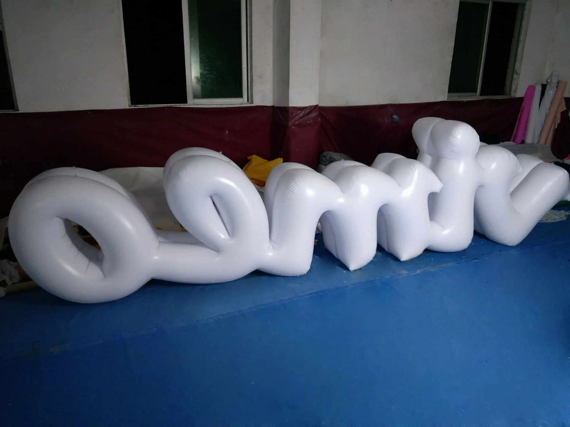 Customized Inflatable Brand Logo Letters for Advertising