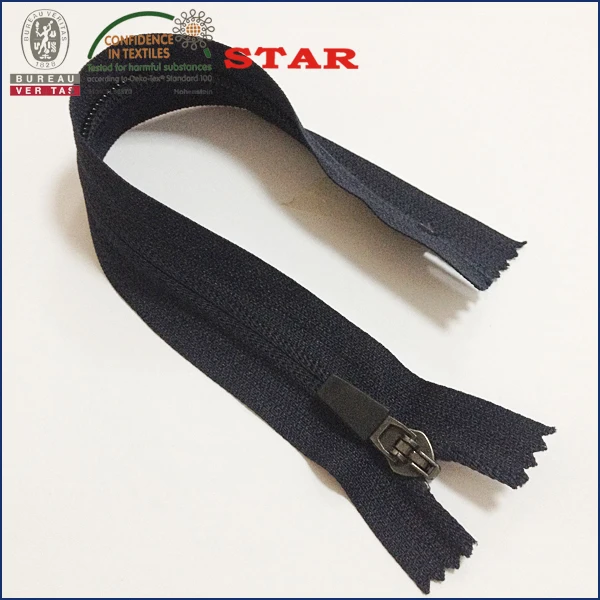 Hot Sale Low Price 3# C/e Nylon Reversed Zipper With Semi A/l Slider ...