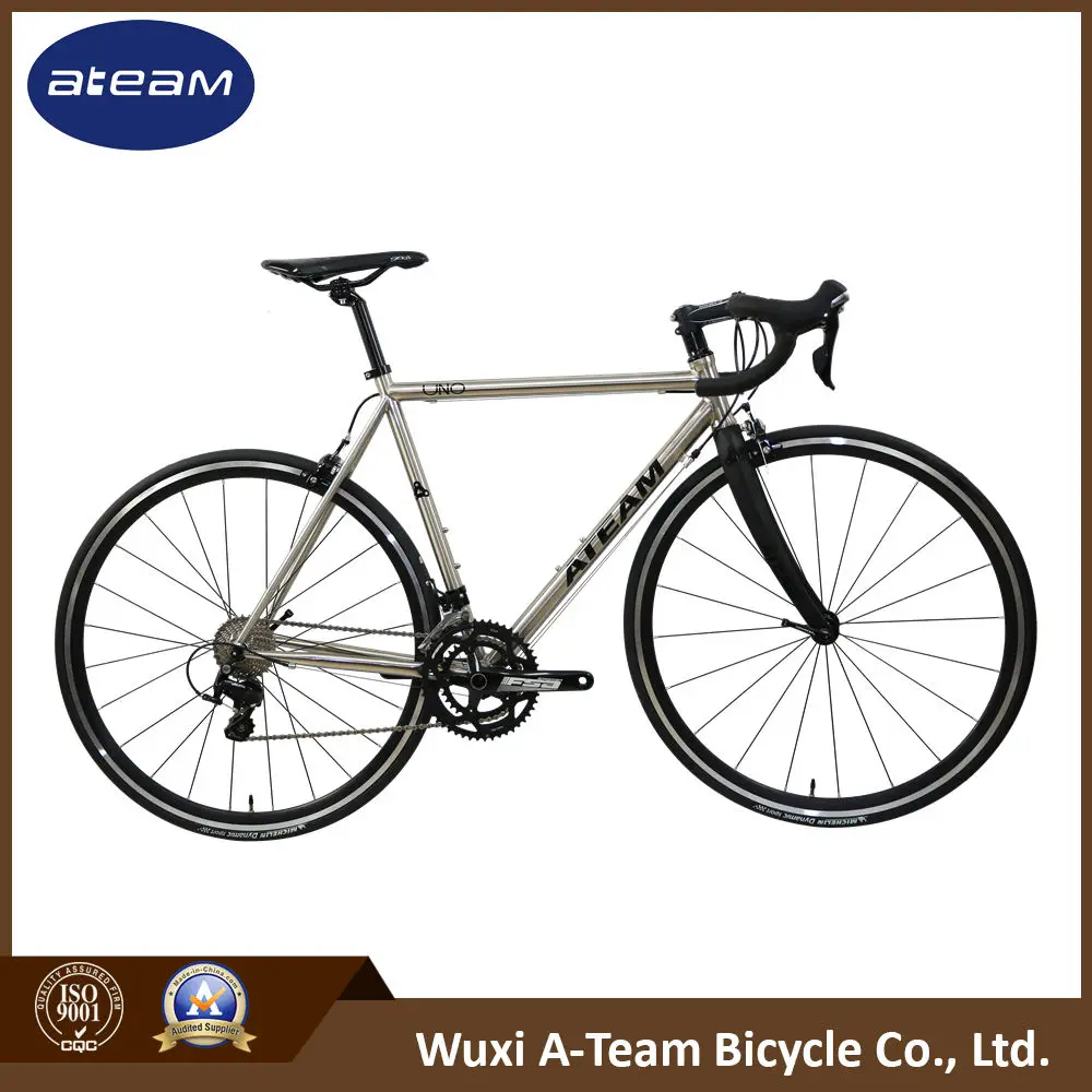 Race Bike 14 - 700C Road Bicycle with 105 5800 Components
