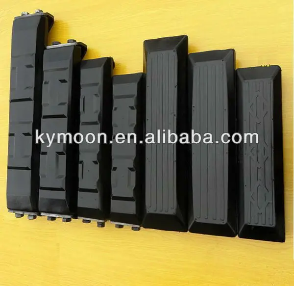 Rubber Track Pad for Excavators & Bulldozers - Durable & Versatile