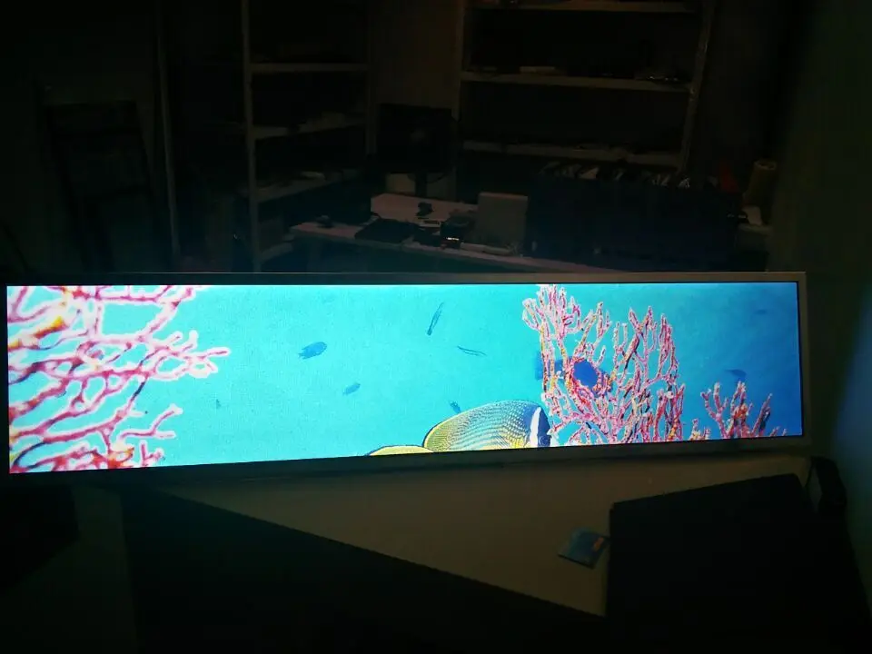 Tft-lcd Stretched Bar Lcd Display For Advertising On Bus/subway - Buy ...