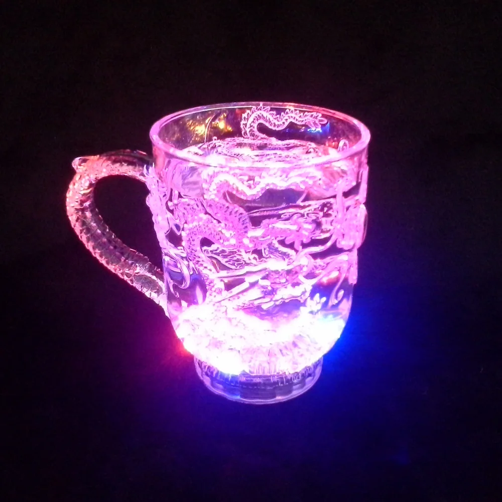 LED Luminous Cup - Colorful Liquid Induction Flashing Light
