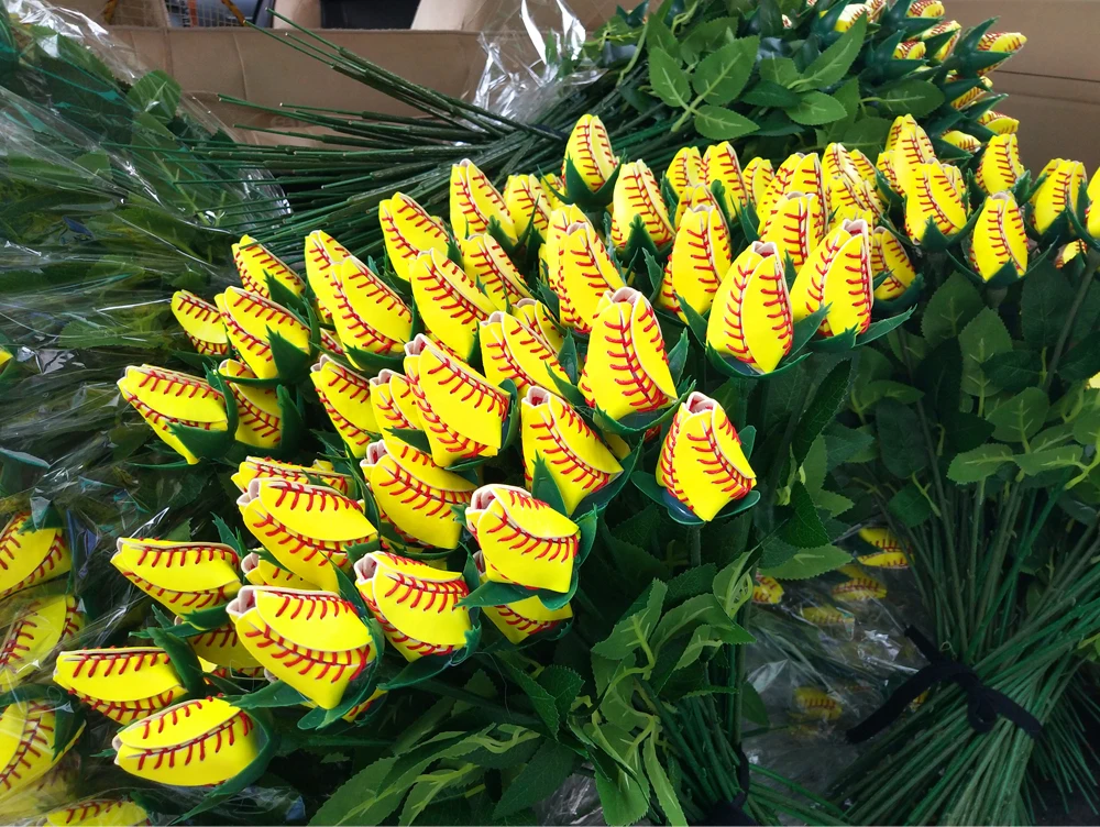 Softball Baseball Roses/ Softball Baseball Flowers Great For Gifts ...