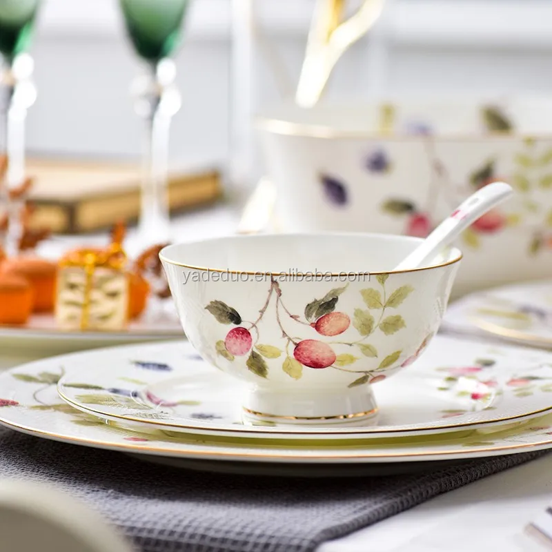 Europe Style Bone China Tableware Sets Personalized Design Porcelain ...