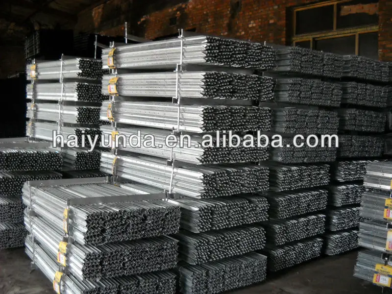 Black Tar Dipped Steel Y Posts - Durable Fencing Solutions