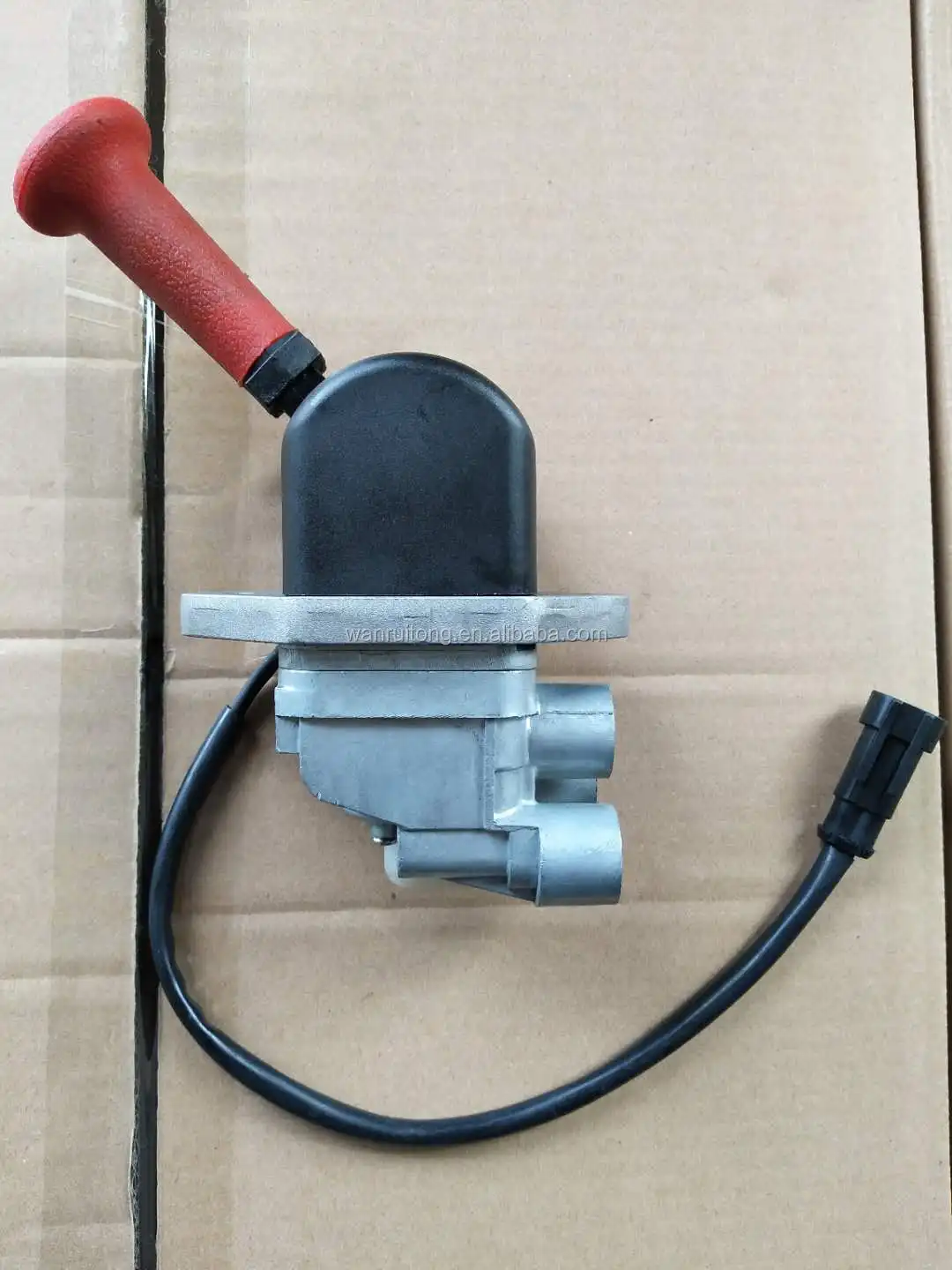 适用于IVE 500303741 98405732的VIT卡车备件空气制动系统零件DPM95AAX手制动阀| Alibaba.com