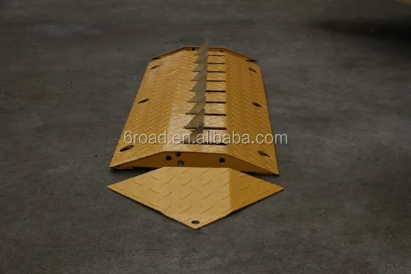Traffic Road Control Spike Barrier One Way Speed Bump - Buy One Way ...