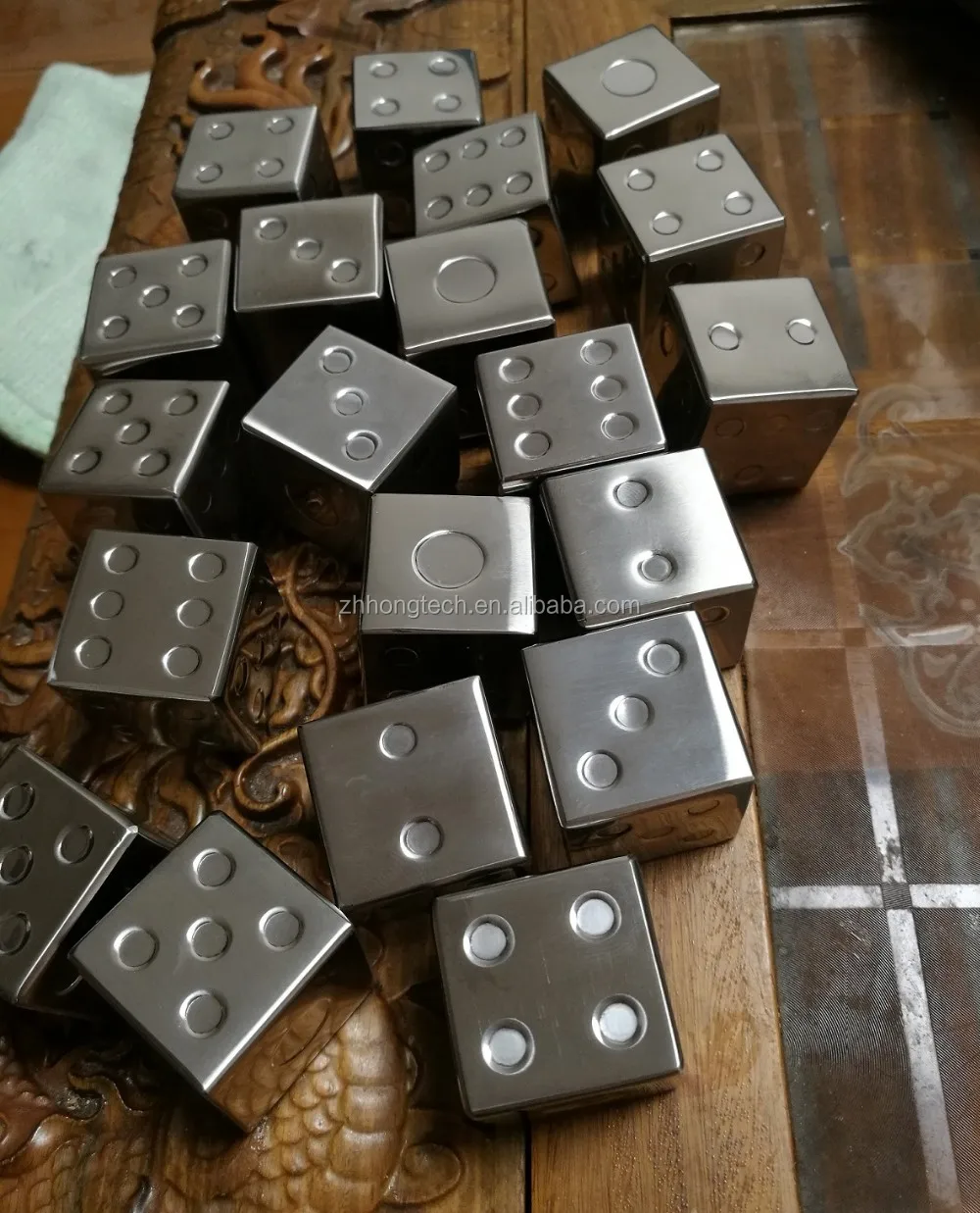2018 Amazon New Products Stainless Steel Dice Ice Cube Dice Whiskey ...