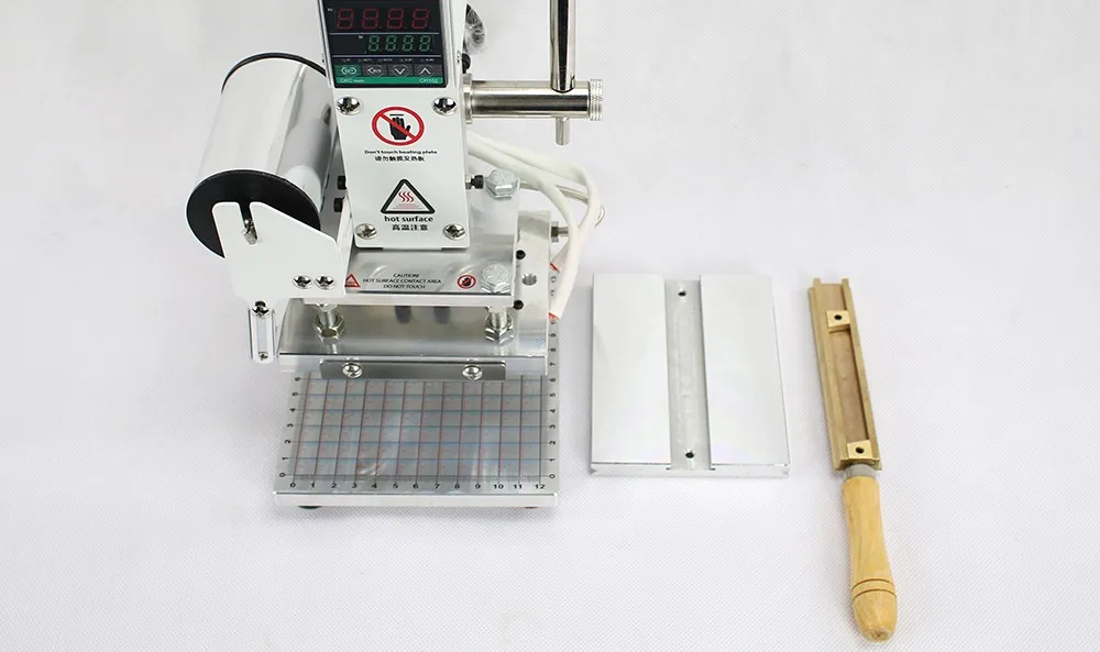 10*13cm Manual Hot Stamping Machine Both For Logo And Letters Stamping ...