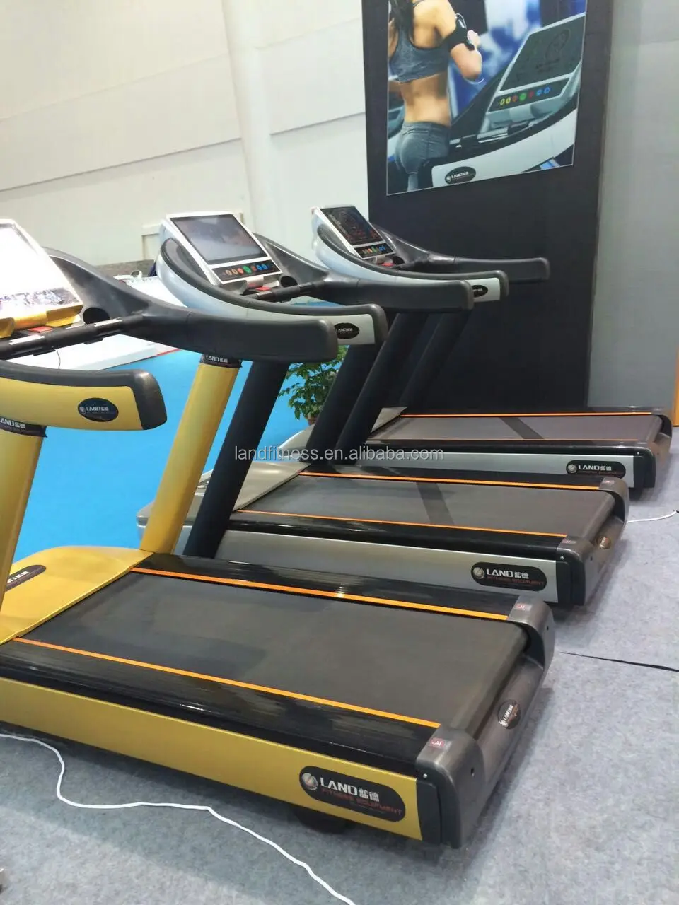2015 Luxury Hotel Commercial Treadmill Tv/commercial Treadmill ...