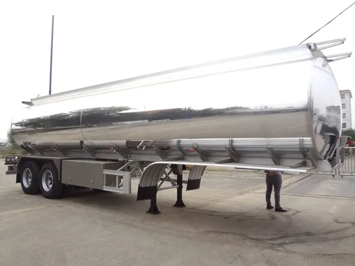 Japan Tanker Truck Made From Aluminum With 25000 Liters Four Axles 5174 ...