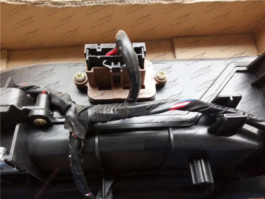 Sunlop Hiace Auto Parts Rear Evaporator Core Assy #000800 For Hiace 2005 Up 90119-06911 - Buy ...