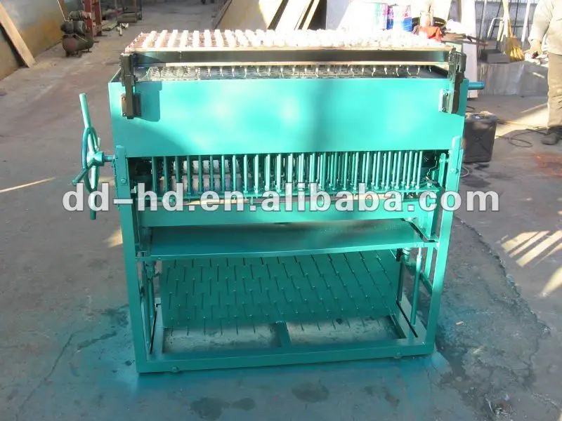 Semi-automatic Candle Making Machine - Efficient & Durable