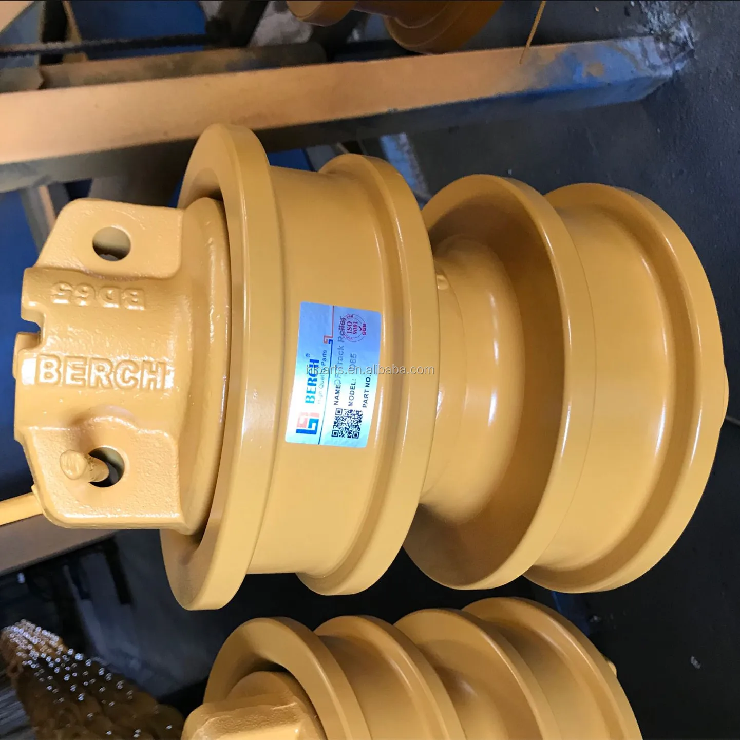 Berch Brand High Quality D65 Track Roller Friction Bottom Roller - Buy ...