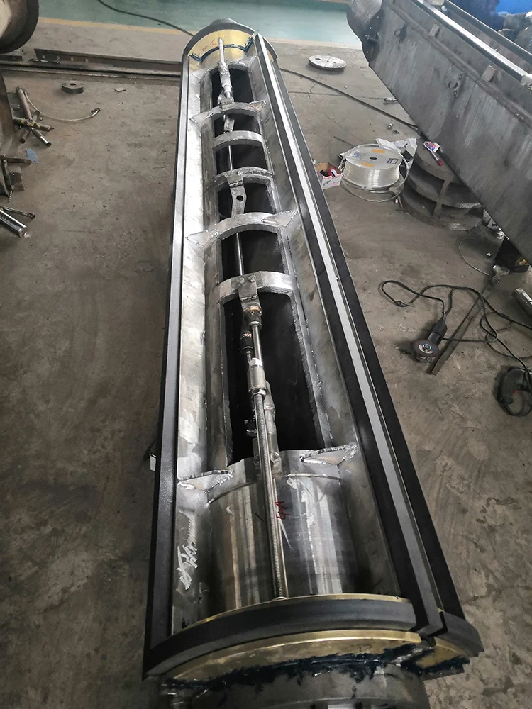 Vacuum Roll for Paper Making Machine - Precision & Durability