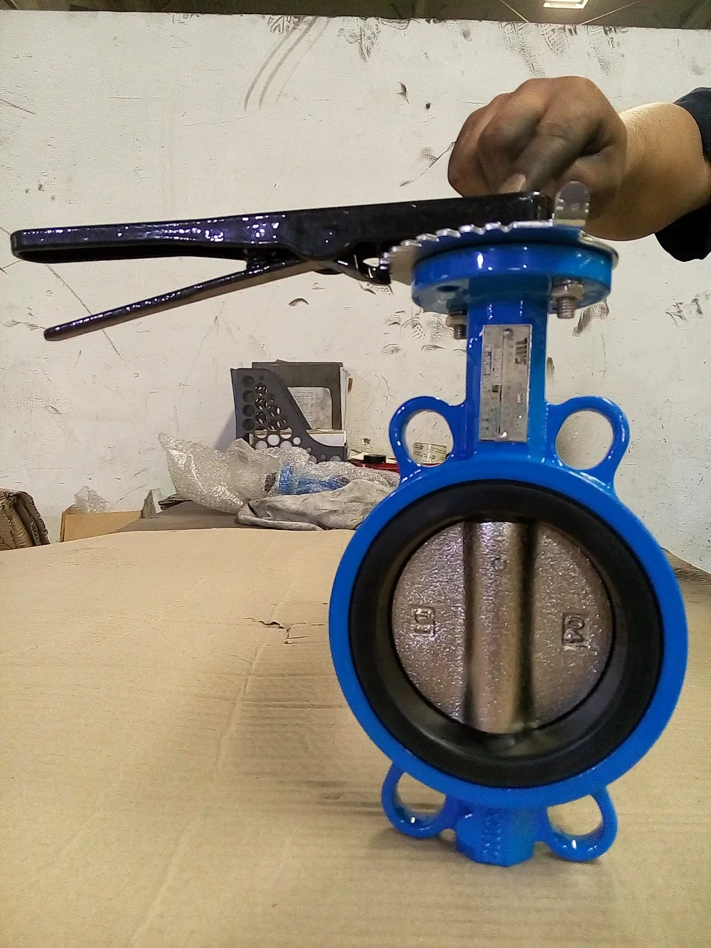 4 Inch Epoxy Powder Coating Wafer Butterfly Valve with Lever| Alibaba.com