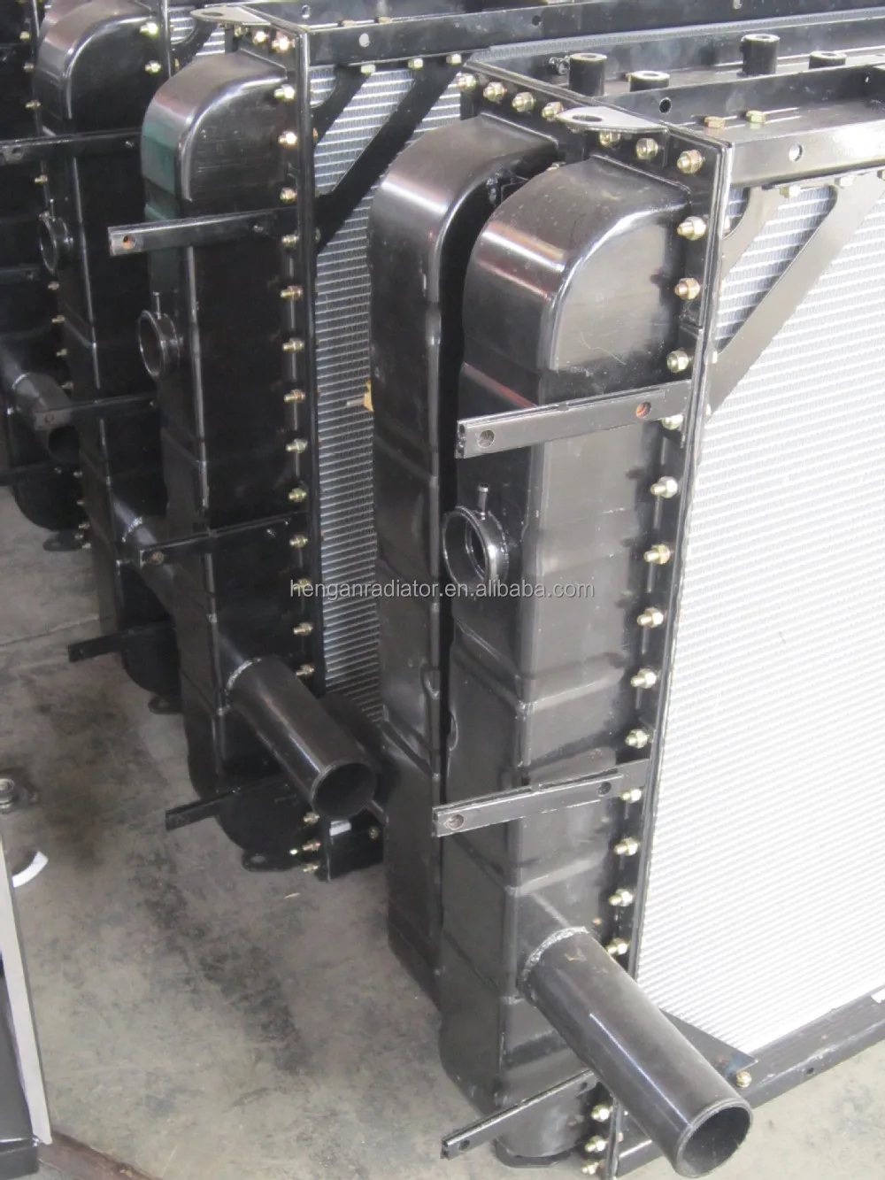 Truck Spare Part For Iveco Radiator 93809189 - Buy Radiator For Iveco ...