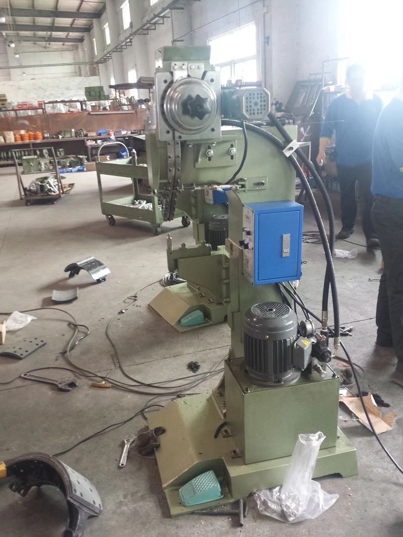 CD Hydraulic Orbital Riveting Machine - Reliable & Efficient