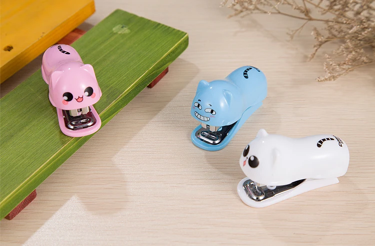 Comix High-quality Cat Shape Mini Children Use Plastic Stapler Set ...
