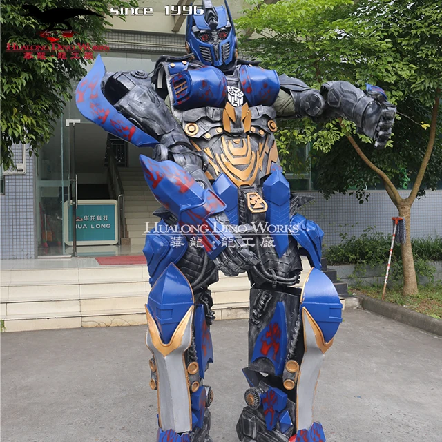 Realistic Simulation of Transformers Robot Model Life Size
