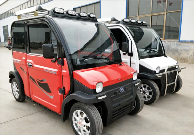 Adult Four-Wheeler New Energy Travel Car - Fully Enclosed Battery Car