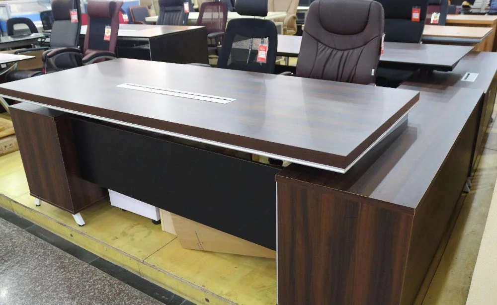 Luxury Boss Wooden Workstation Desk - Modern & Adjustable