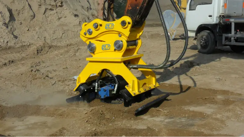 JISAN Hydraulic Wood & Rock Clamps - Durable Excavator Attachments