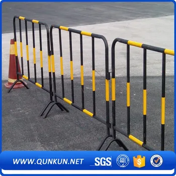 Temporary Road Heavy Duty Interlocking Steel Event & Crowd Control ...