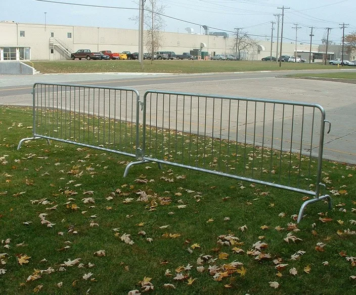 8 Ft Heavy Duty Interlocking Steel Barricade Race Barricades For Public ...