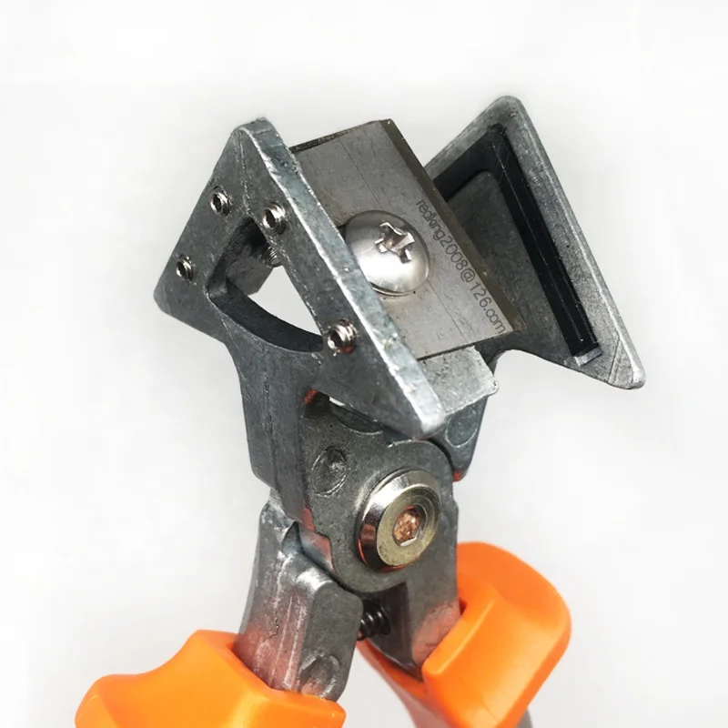 90-degree Window and Door Tape Scissors - OUNA Brand