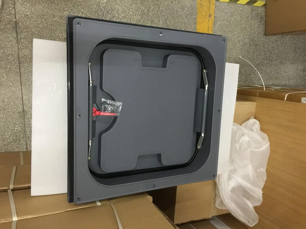 700A 12v/24v Bus Ventilation Fan Bus Skylight HC-B-7010-2