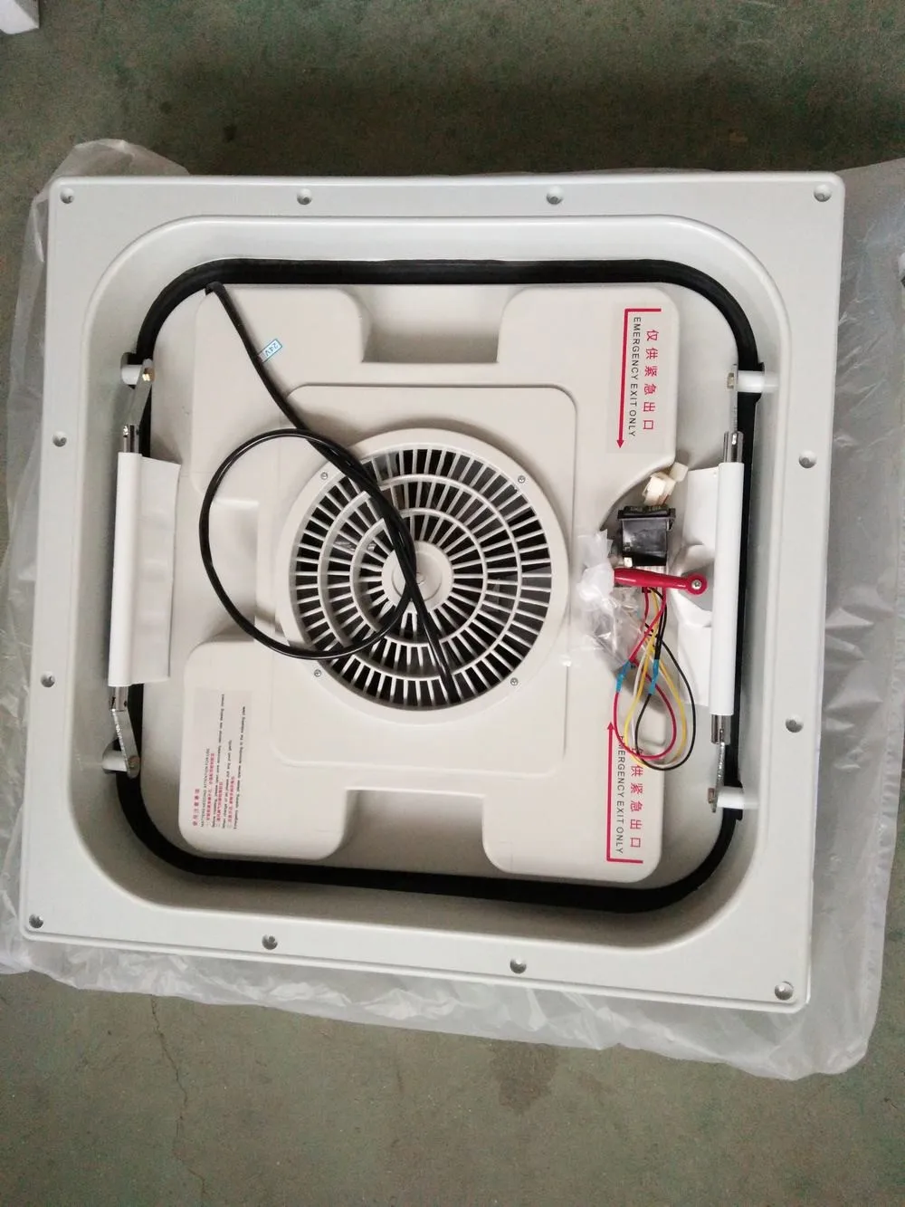 Bus Emergency Exit Bus Skylight Roof Hatch 700b 24v W/motor W/ Switch ...