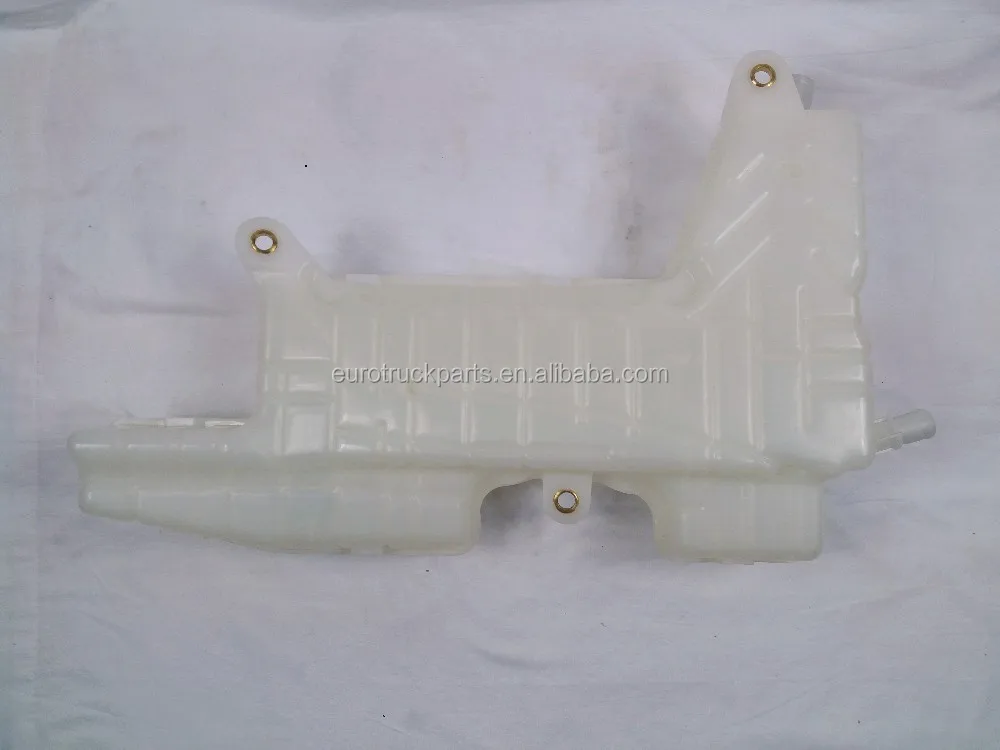 European Heavy Truck Auto Spare Parts Cooling System Expansion Tank Oem ...