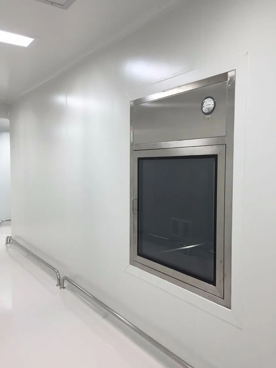 Static/ Dynamic Pass Through Box For Cleanroom / Pharmaceutical Pao ...