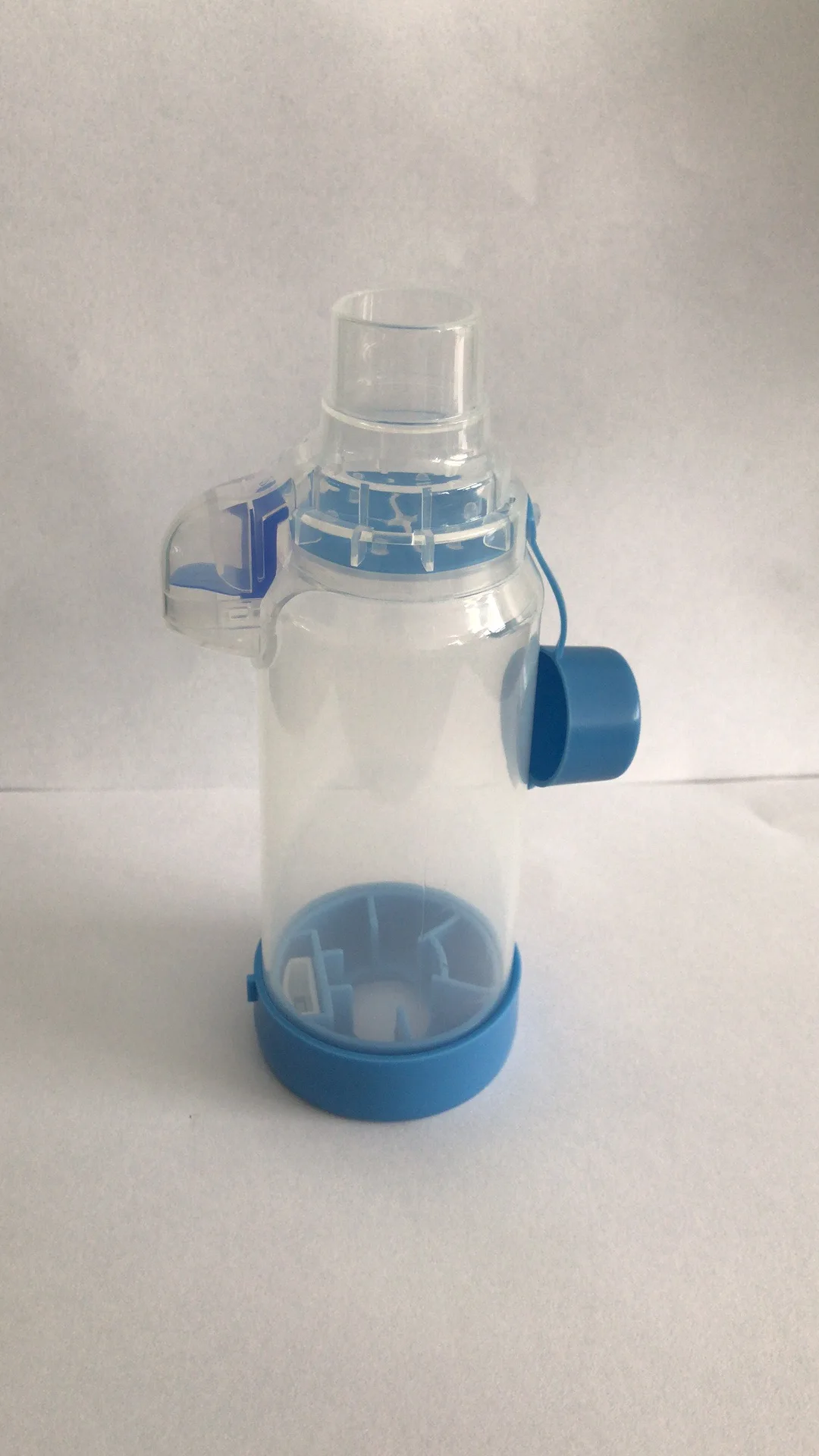 Asthma Chamber with Silicone Mask - FREE-BREATH Spacer
