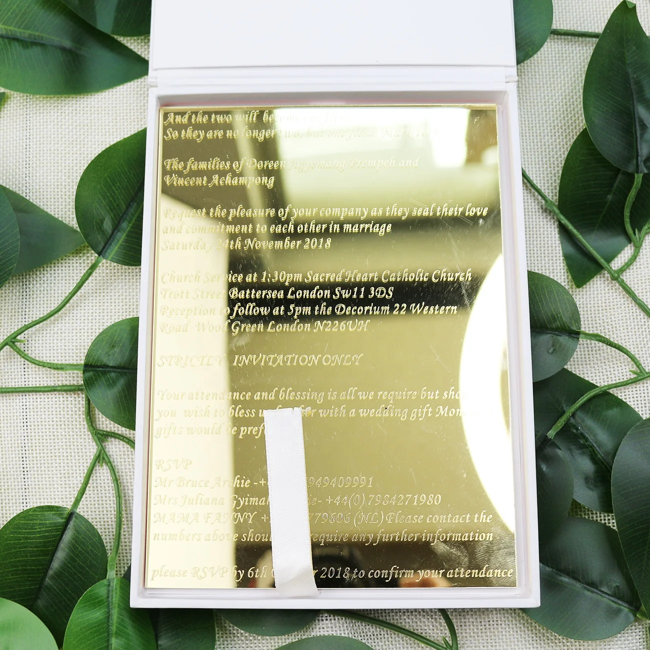 Morden Luxury Gold Mirror Acrylic Wedding Invitations with Hardcover ...