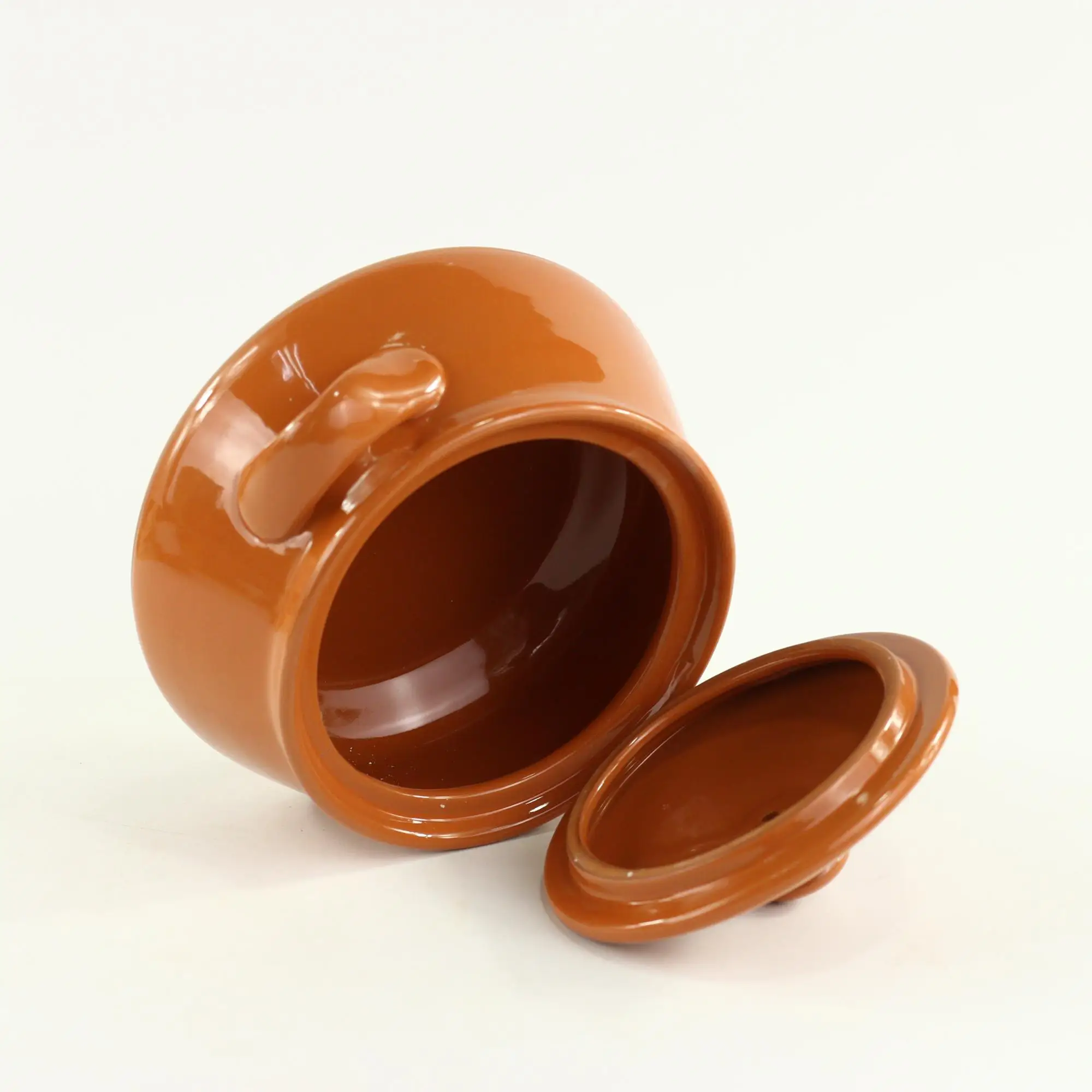 Terracotta Cooking Pots - Durable and Versatile Kitchenware