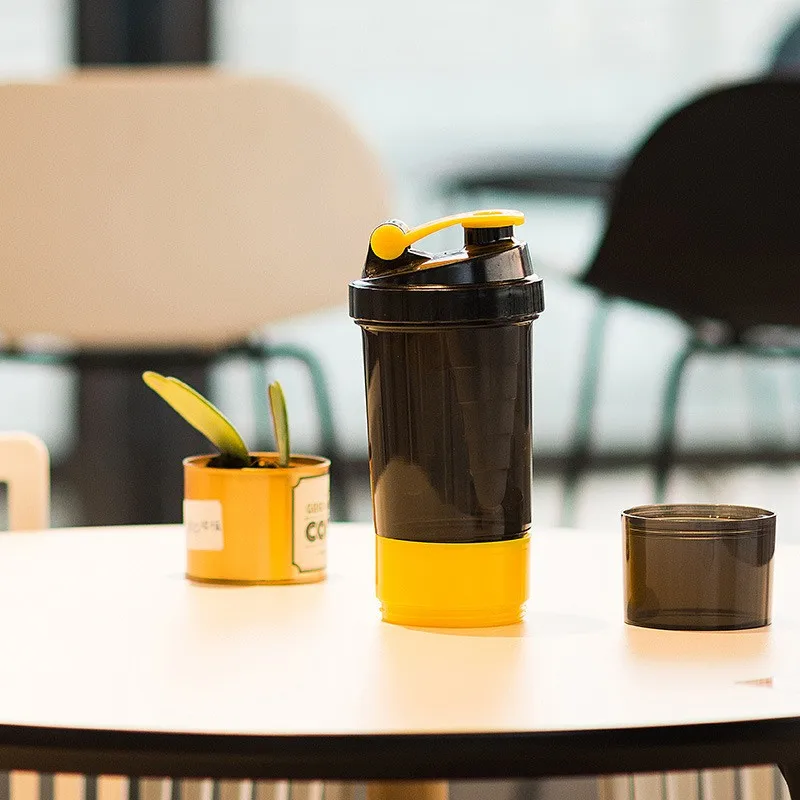 Attractive Plastic Ball Shakers Empty Protein Powder Shakers Bottle ...