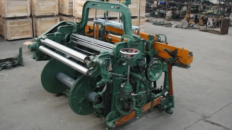 GA611 Automatic Shuttle Changing Textile Weaving Machine