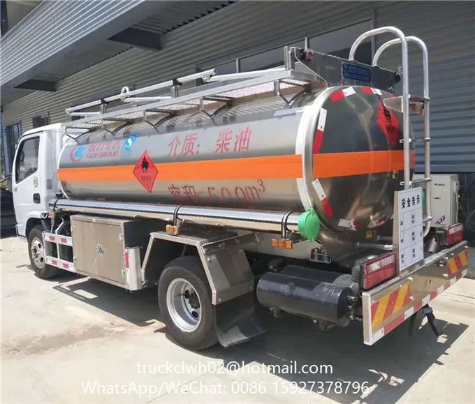 Aluminum Alloy Fuel Tanker - Small Refueling Truck by CLW