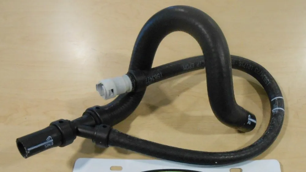 Gm 15145587 Heater Hose Hvac Heater Hose 15834773 - Buy Gm Heater Hose ...